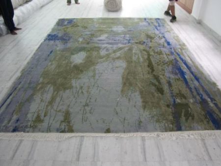 Abstract Painter Has Designs Made into Handwoven Rugs | Artsy Shark